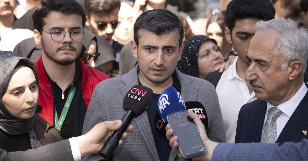 Selçuk Bayraktar'dan AKINCI'nın İran'daki arama faaliyetine ilişkin ...