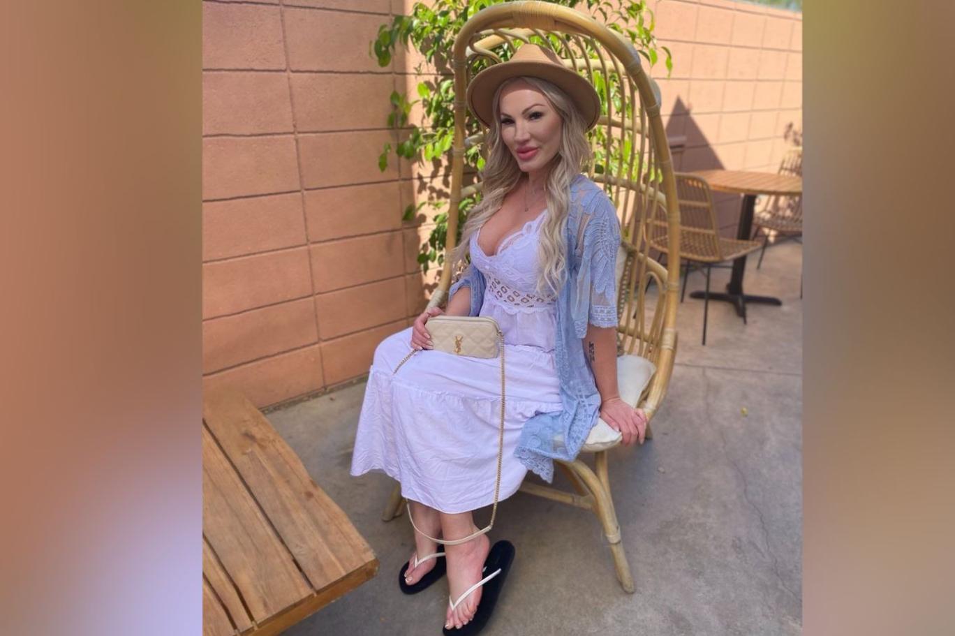 Yardımcı öğretmen, OnlyFans yüzünden okuldan kovuldu | Independent Türkçe