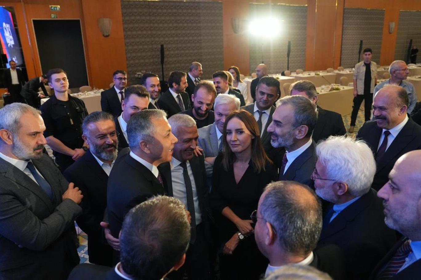 İçişleri Bakanı Yerlikaya’dan Ayhan Bora Kaplan operasyonu açıklaması ...